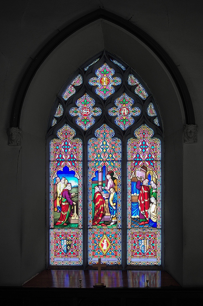 [Play Raw] Calke Abbey Church Window - Processing - discuss.pixls.us