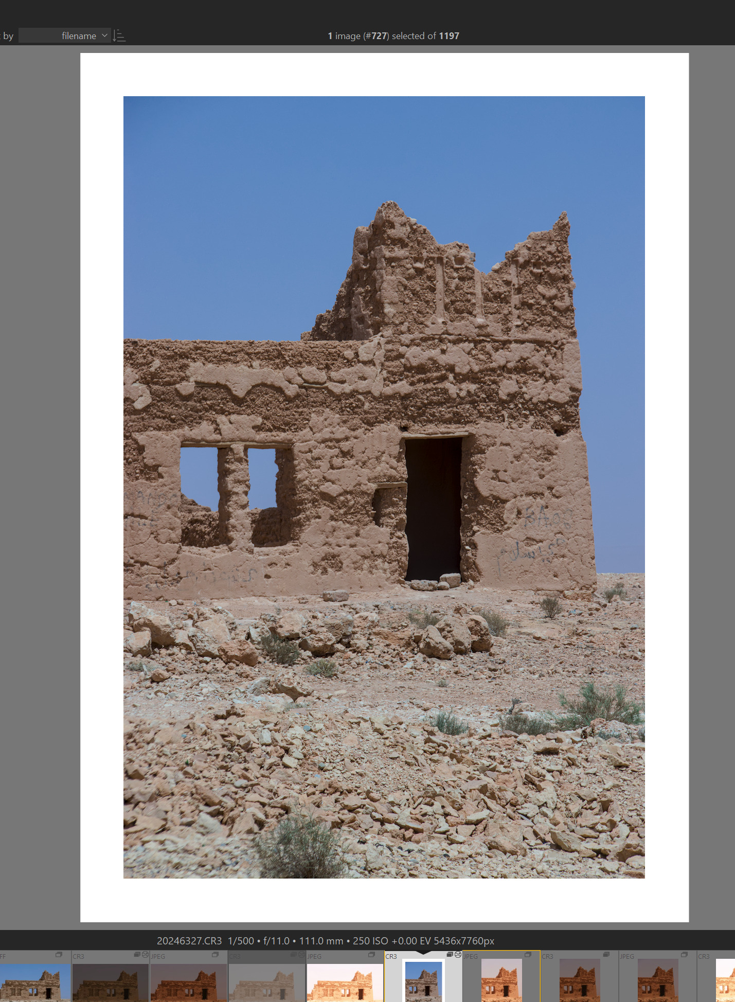 Beginner Question: How to Make Small Image Surrounded by Large White ...